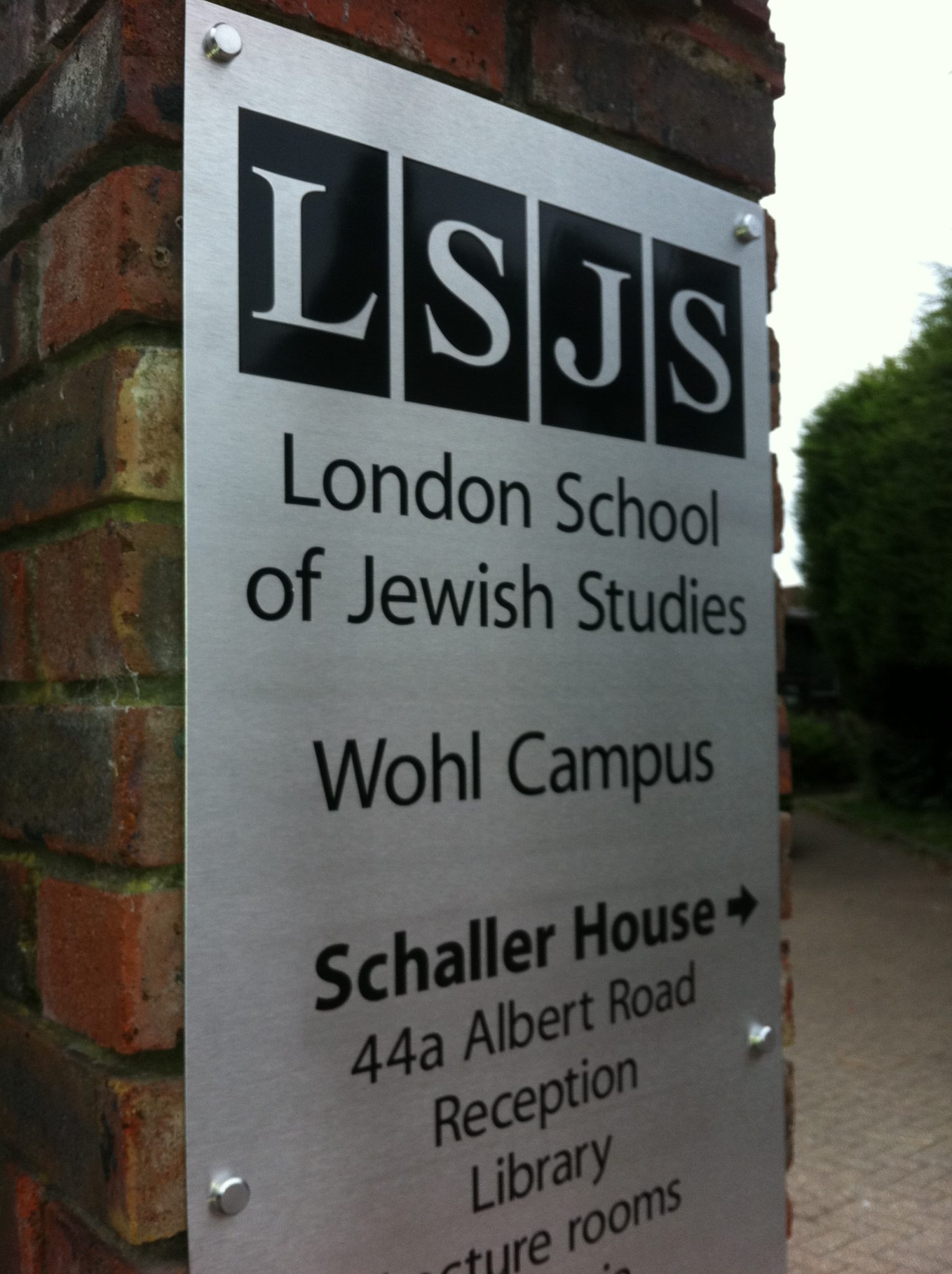 Brickwork Pillar Sign By Gate (LSJS) - Action Signs